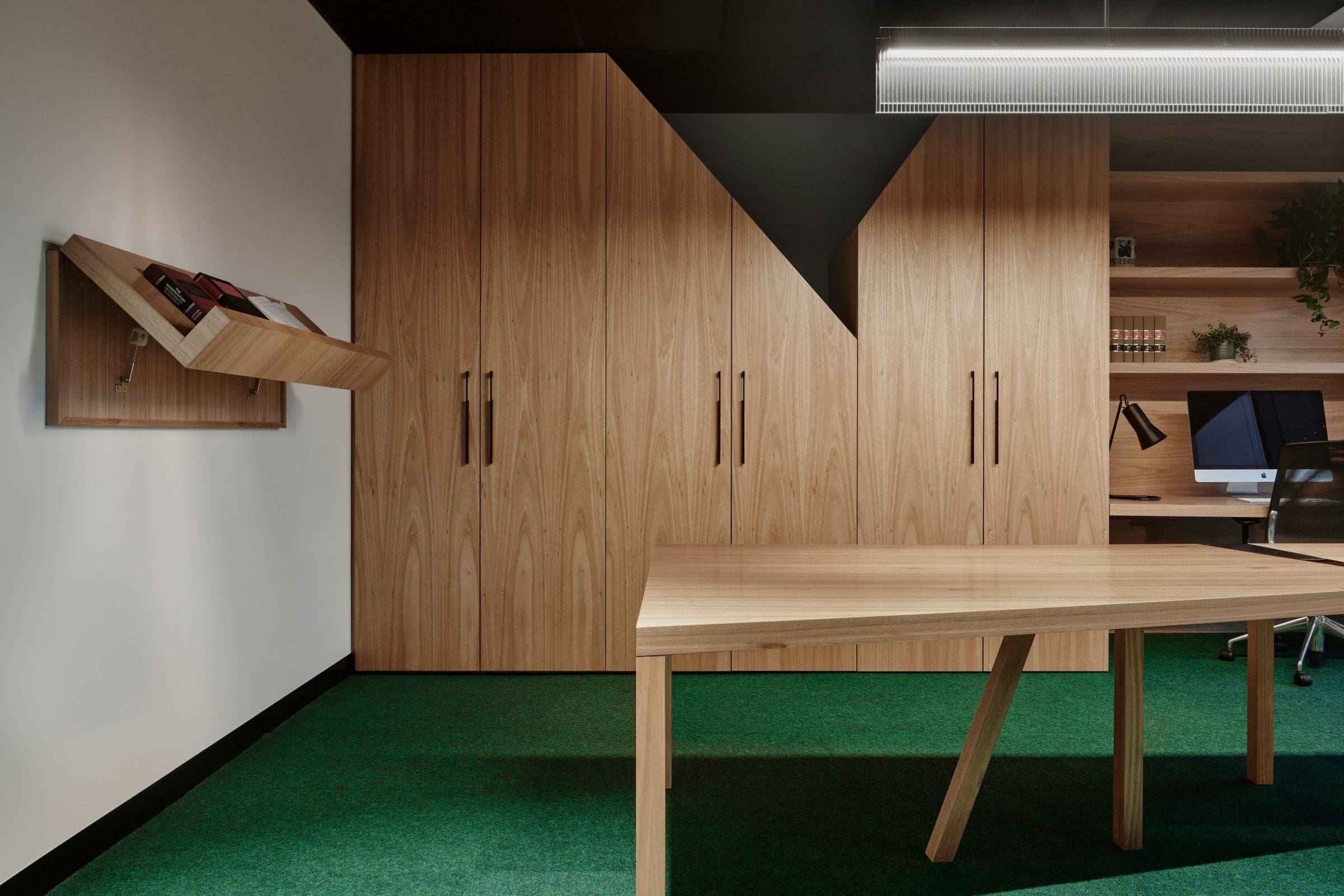 QC Chambers by FMD Architects | Tasmanian Timber